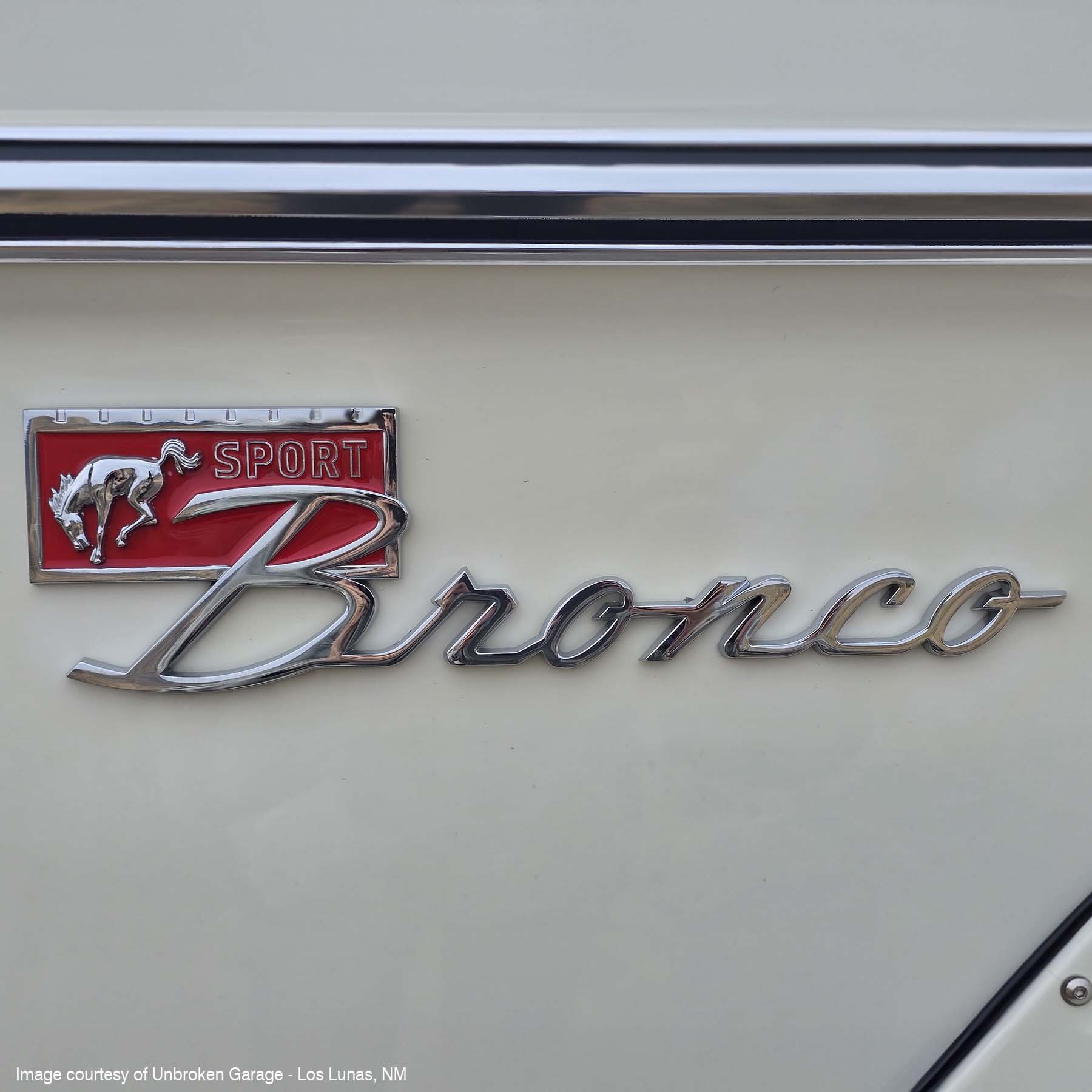 Scott Drake Catalog Scott Drake 6A582-B Bronco Valve Cover Black ...